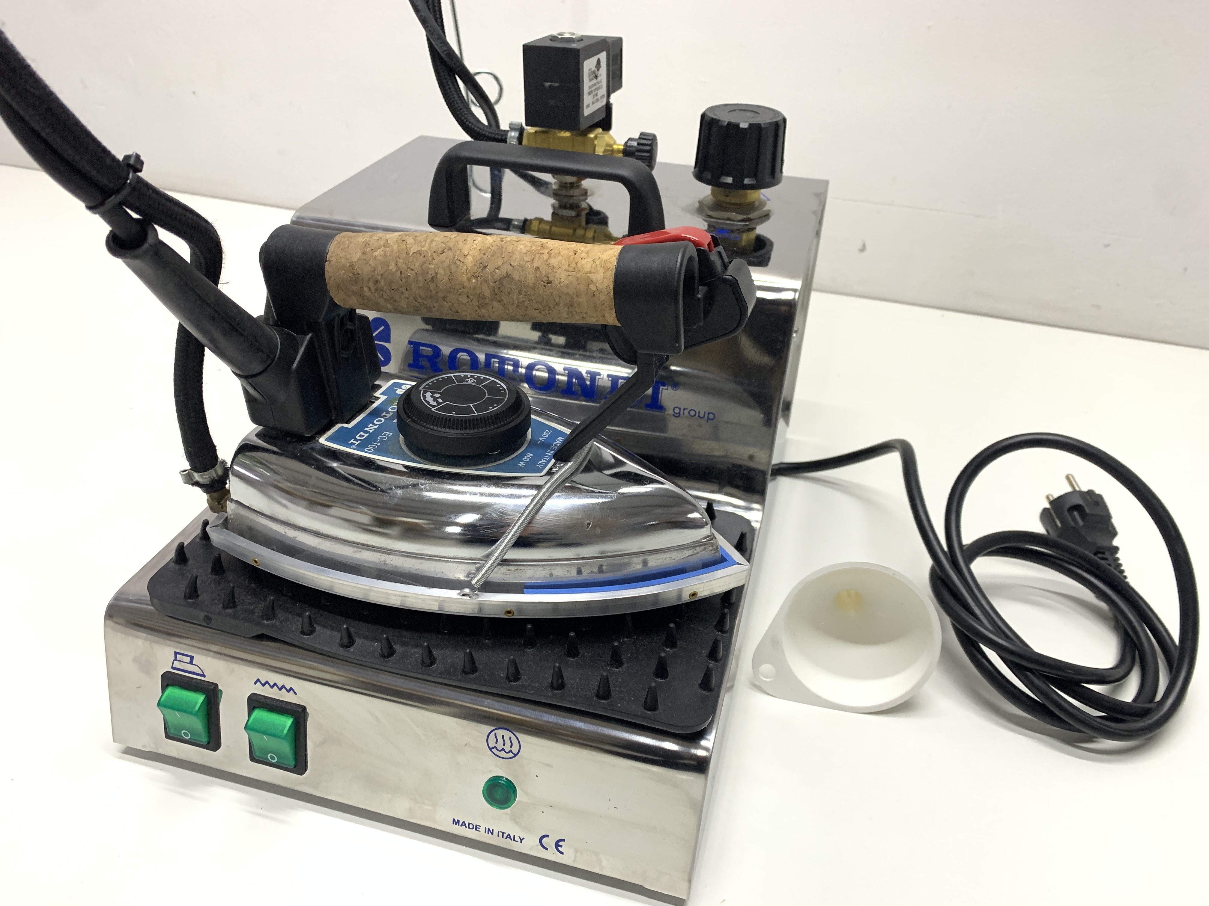 Generator de aburi Rotondi Mini 3